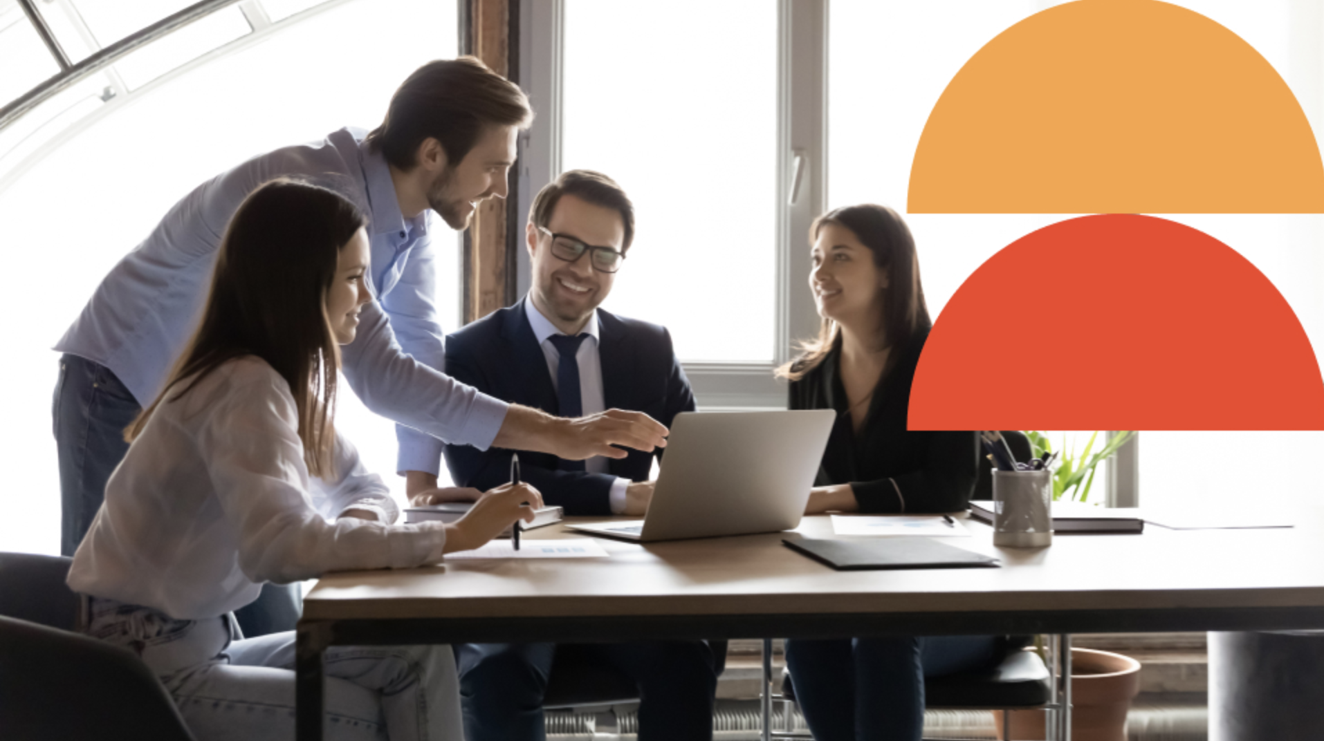 10 Strategies for Developing Leaders (Plus Benefits & Tips) | Together Mentoring Software